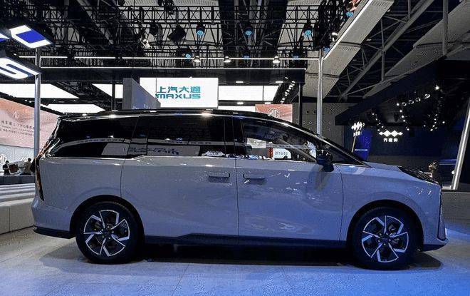 售14.98万-19.98万元 上汽大通MAXUS G70上市_搜狐汽车_搜狐网