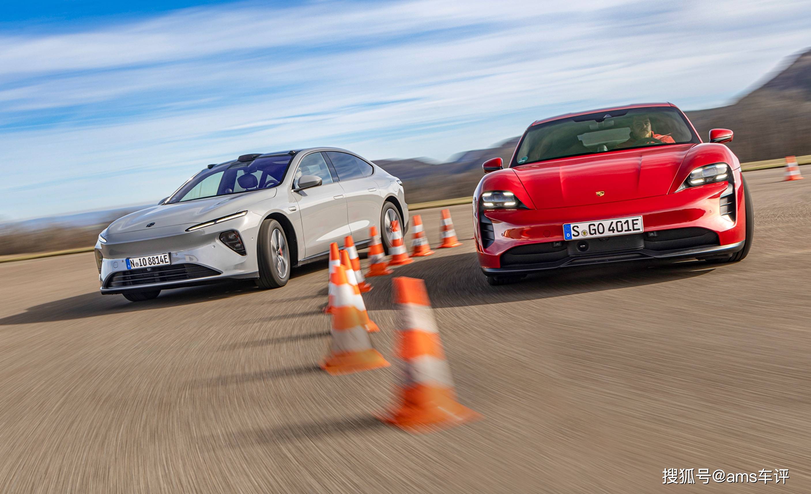 全力以赴：蔚来ET7和保时捷Taycan GTS_搜狐汽车_搜狐网