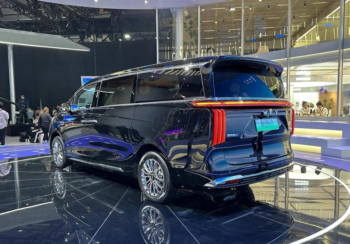 小众MPV成车展“MVP”？理想MEGA、魏牌高山稳稳收获关注度_搜狐汽车_搜狐网