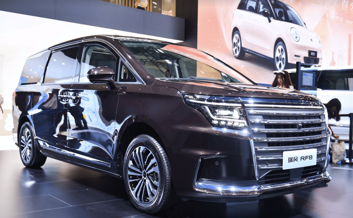 新能源MPV疯狂炫技，最能打的还得是华为系新车瑞风RF8！_搜狐汽车_搜狐网