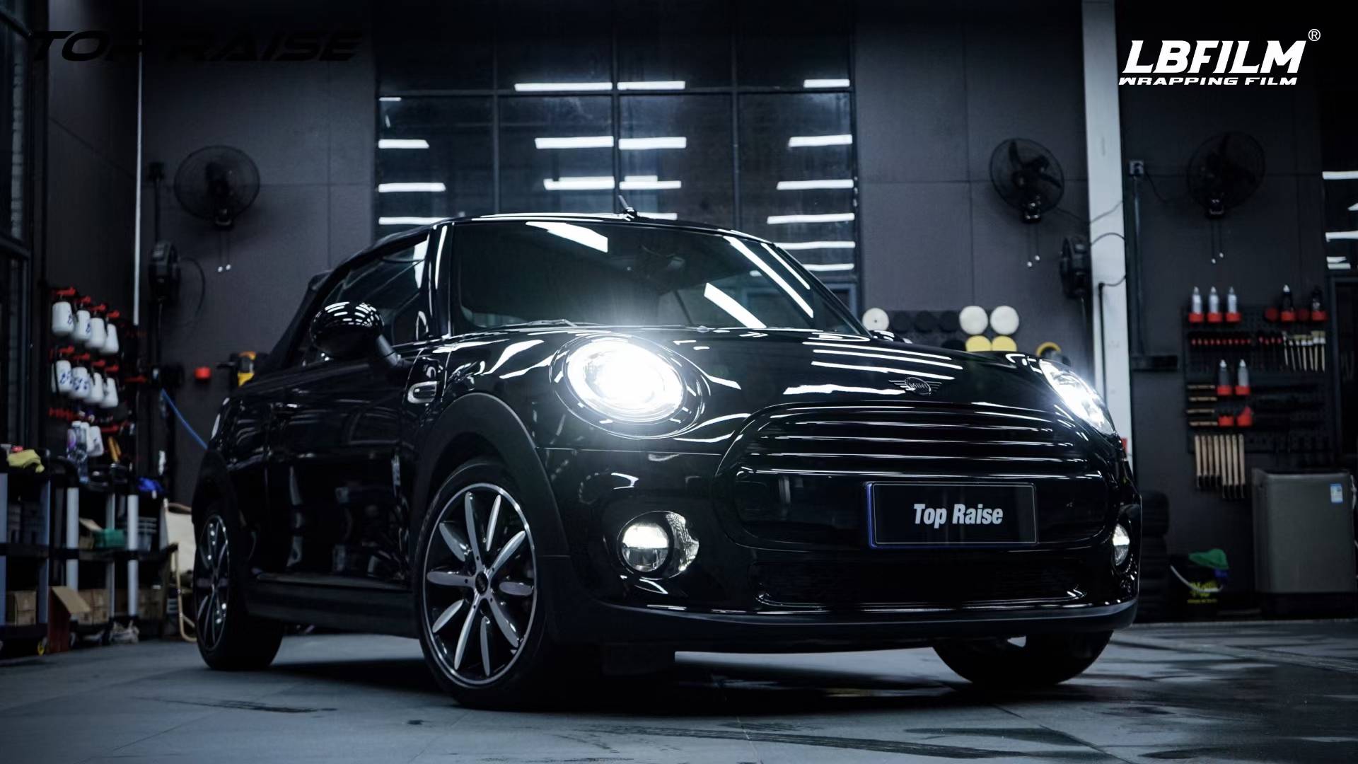 宝马-MINI-LB改色膜高亮钢琴黑，源于钢琴高贵奢华的灵感_搜狐汽车_搜狐网