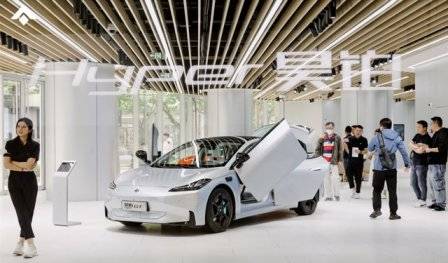 25万七个翼，昊铂GT亮出王炸，压力给到Model3_搜狐汽车_搜狐网