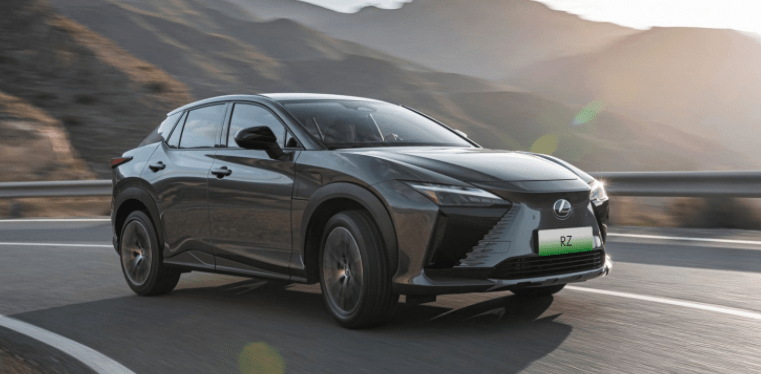 全新雷克萨斯RZ 300e上市！售35.59万起，哪款值得推荐？_搜狐汽车_搜狐网