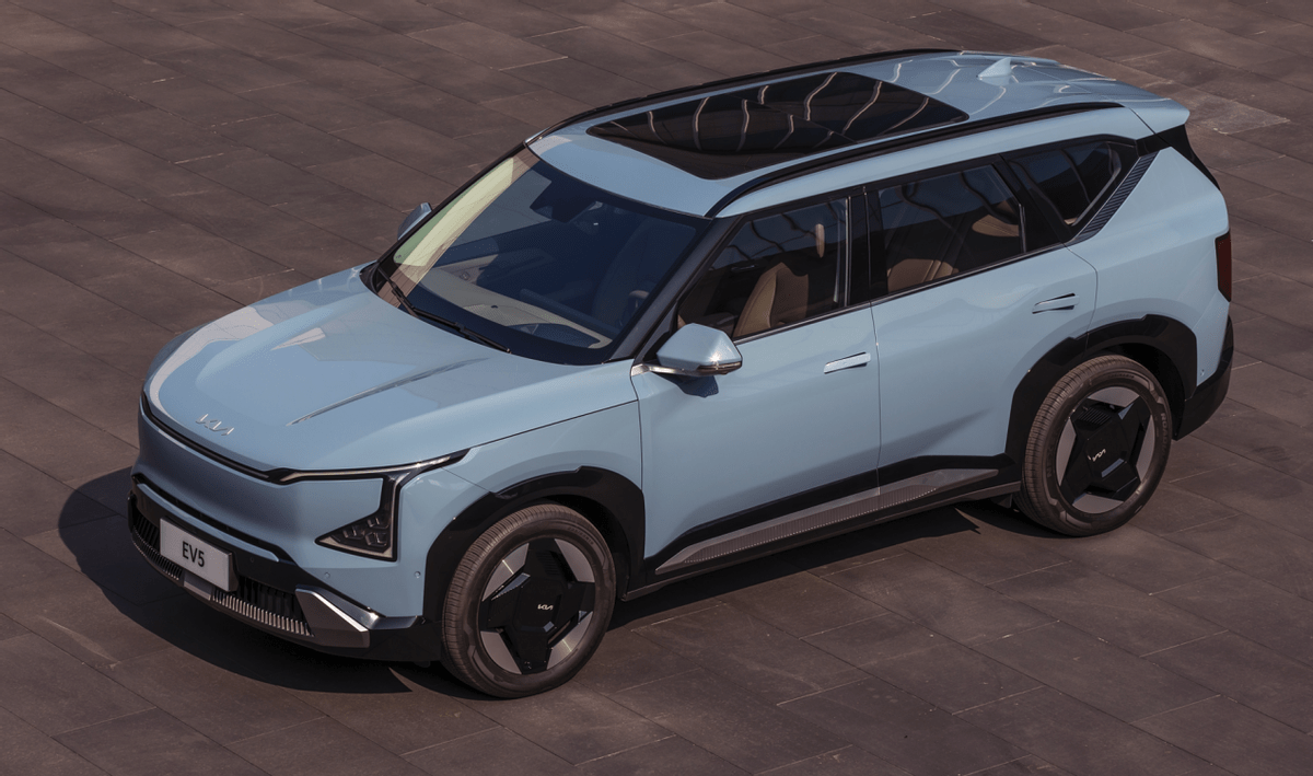 起亚EV5与宋PLUS，谁才是15万级纯电SUV的最强者？_搜狐汽车_搜狐网