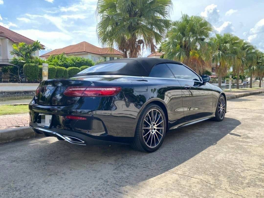 奔驰E300与奥迪A6四驱：哪款更适合您？_搜狐汽车_搜狐网