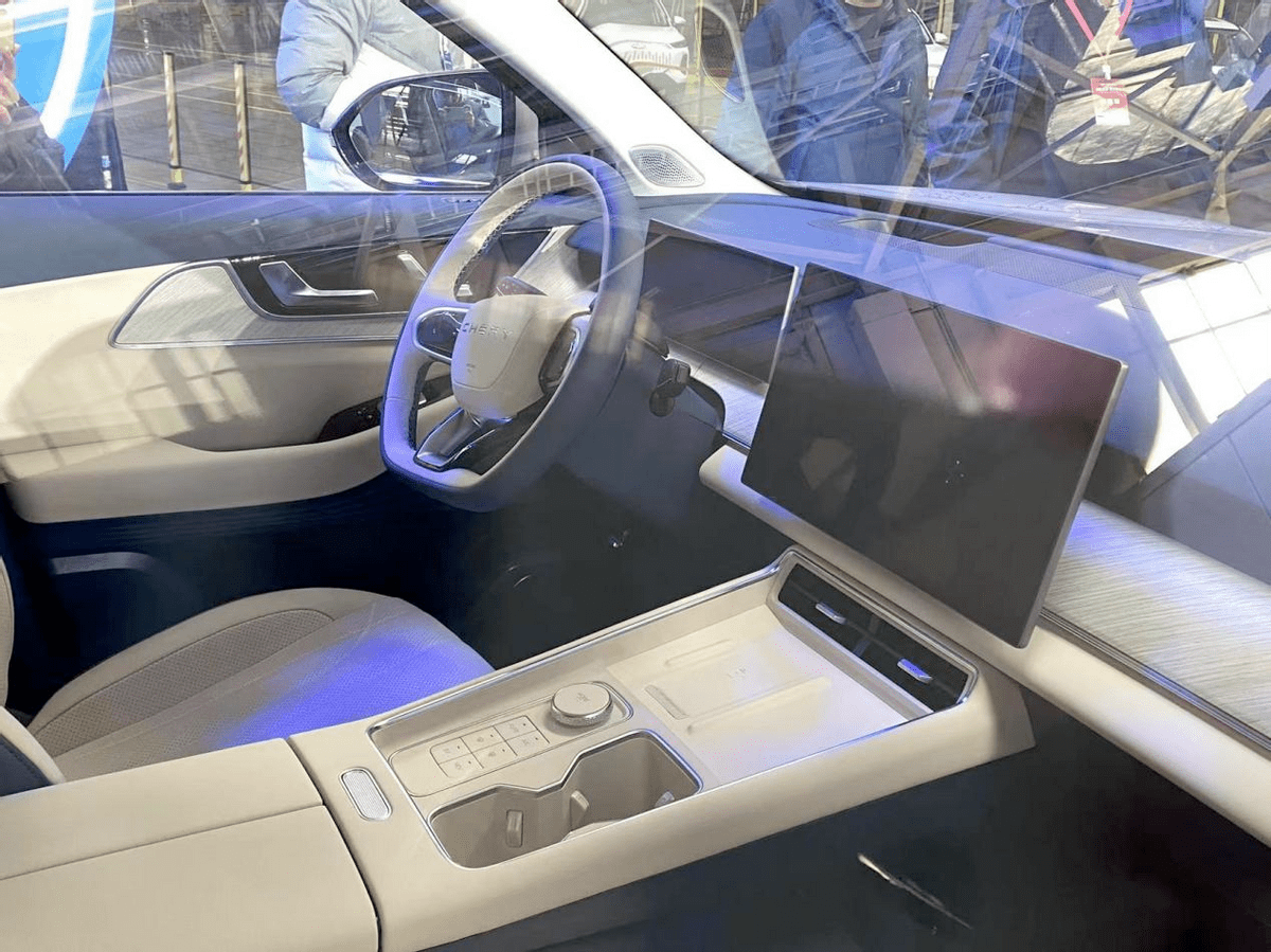 全新LOGO，奇瑞风云T9首车下线，续航超1400km_搜狐汽车_搜狐网