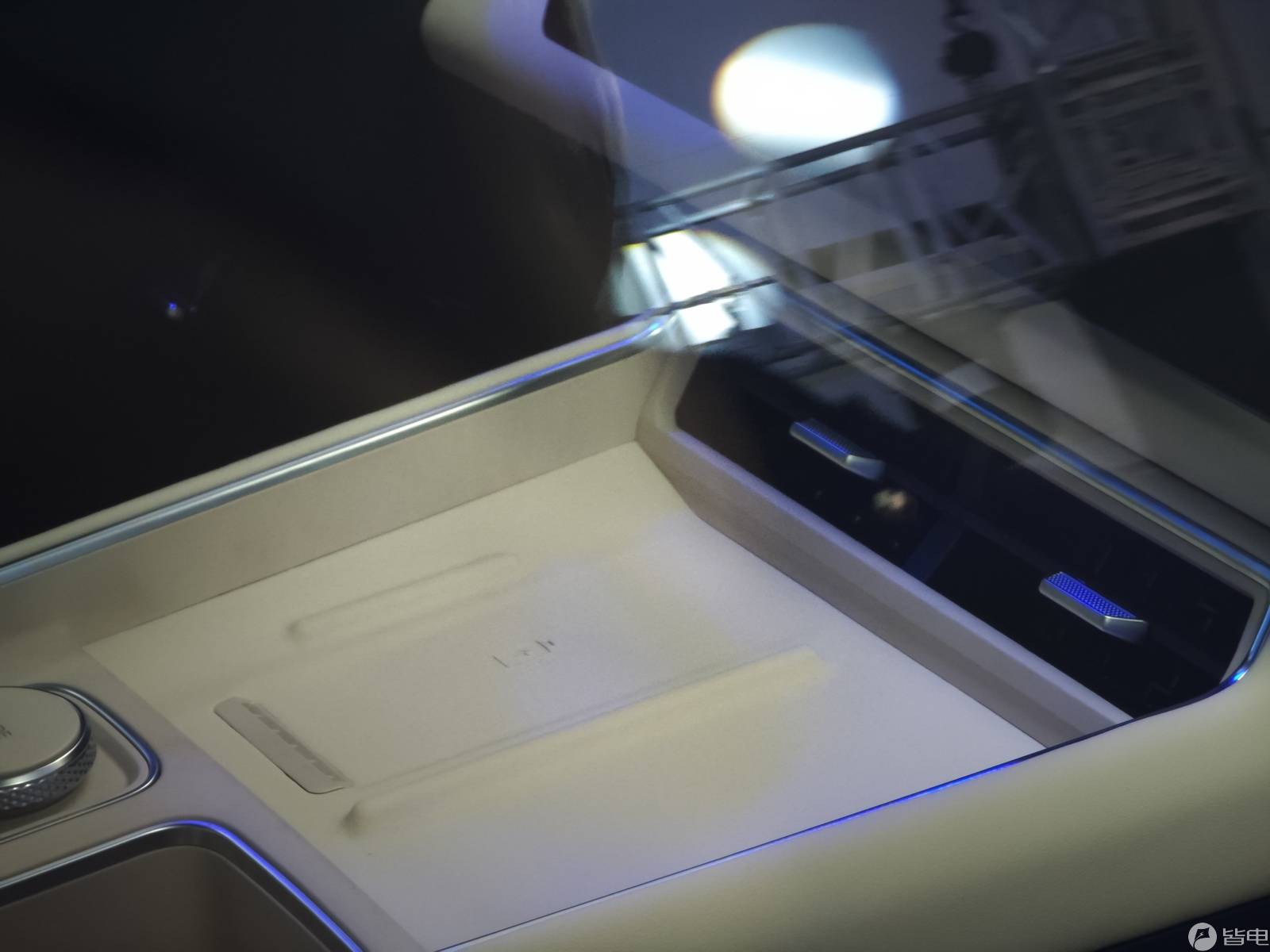 搭载C-DM混动系统 奇瑞风云T9青岛工厂下线_搜狐汽车_搜狐网