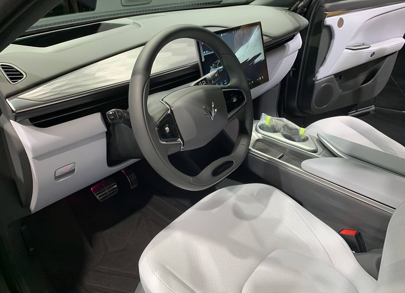 售15.58万起 800V健康大空间极狐阿尔法T5_搜狐汽车_搜狐网