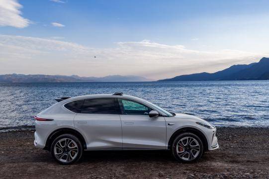 智己LS7产品力力压小鹏G9，24.98万起价格超香！_搜狐汽车_搜狐网