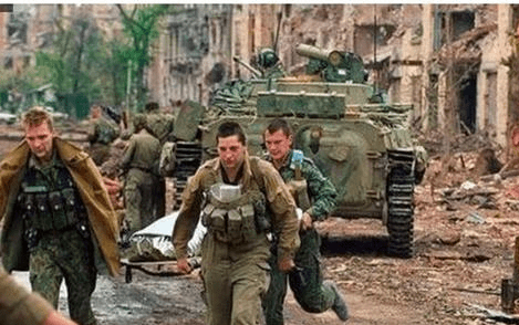 曾经巷战中的王者，如今被高科技淘汰_狙击手