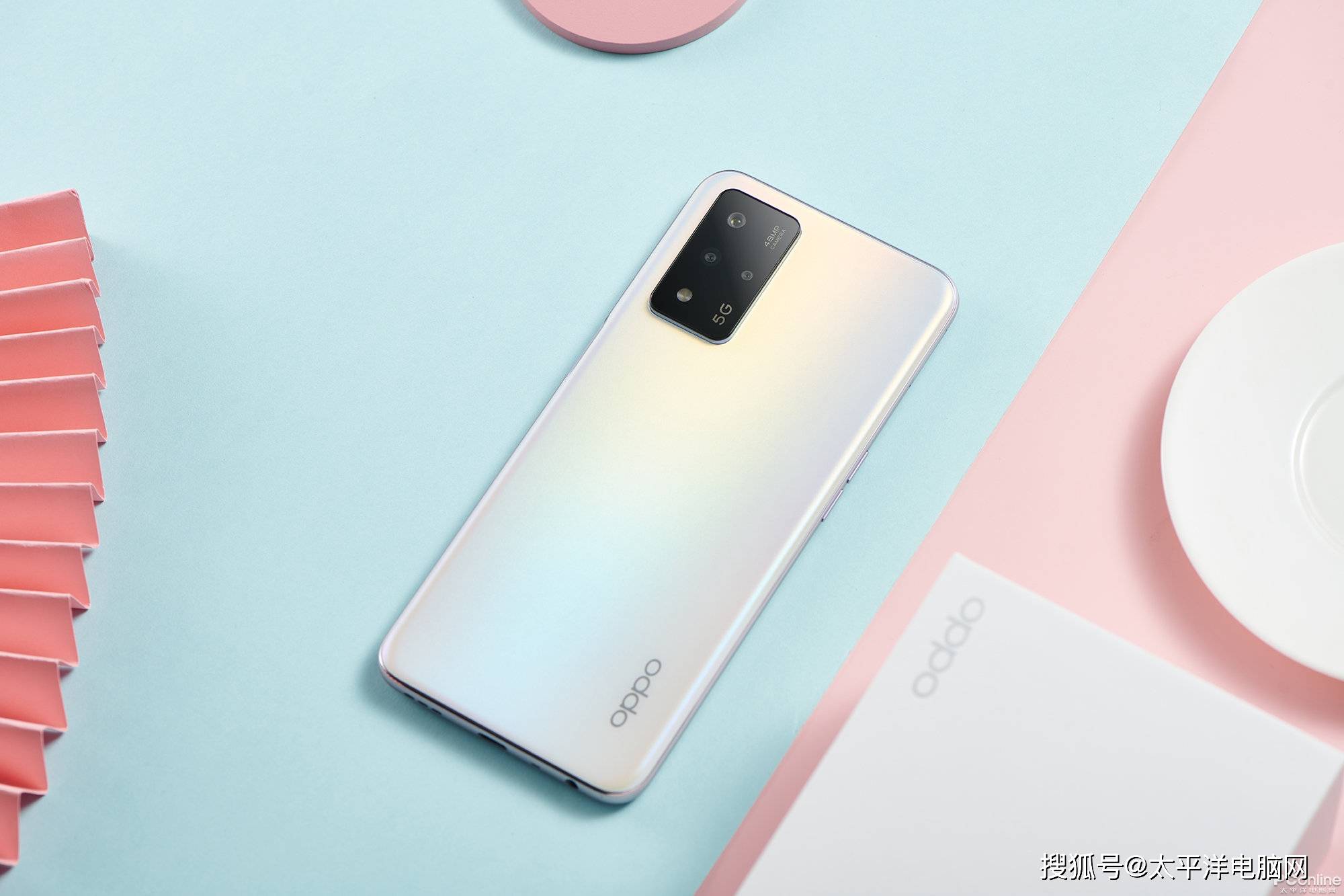 OPPO A93s图赏：流光晶钻下的清爽手感-搜狐大视野-搜狐新闻