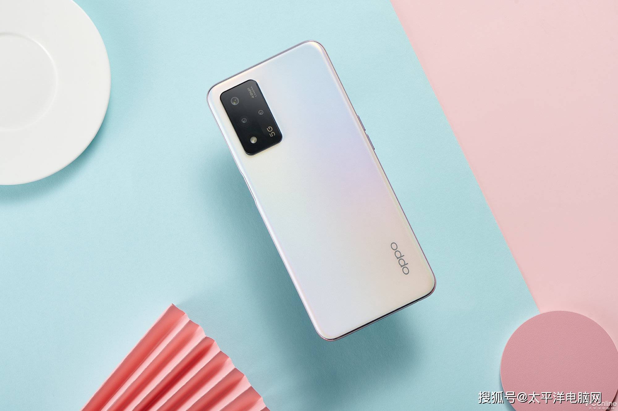 OPPO A93s图赏：流光晶钻下的清爽手感-搜狐大视野-搜狐新闻