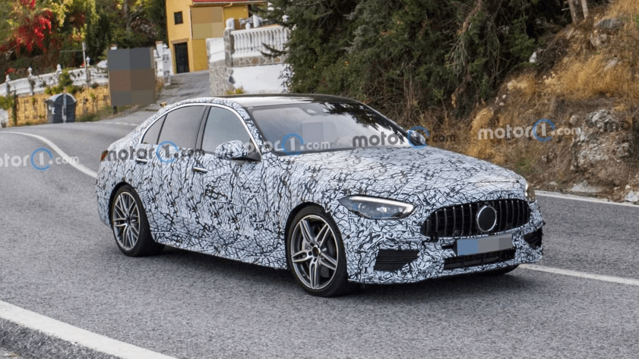 疑似奔驰AMG C45谍照曝光 搭2.0T汽油动力_搜狐汽车_搜狐网