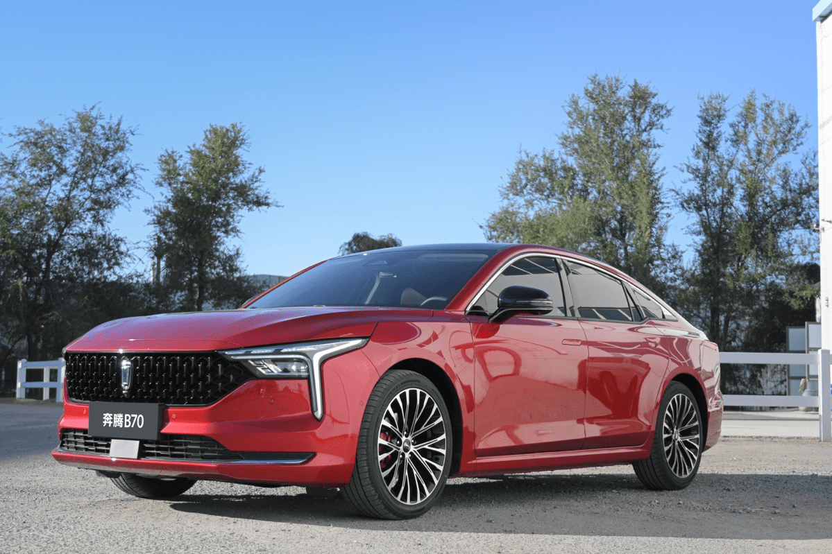 同级动力“顶配” 一汽奔腾即将加推B70 2.0T车型_搜狐汽车_搜狐网