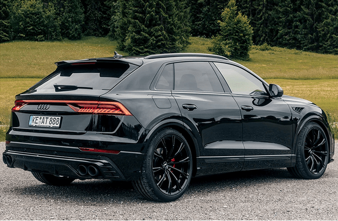 奥迪Q8改装版实拍图曝光 全身黑化/搭载3.0T插混动力系统_搜狐汽车_搜狐网