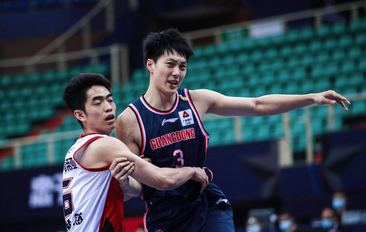 易建联休战，广东男篮97-84苏州，取得CBA两连胜！-搜狐大视野-搜狐新闻