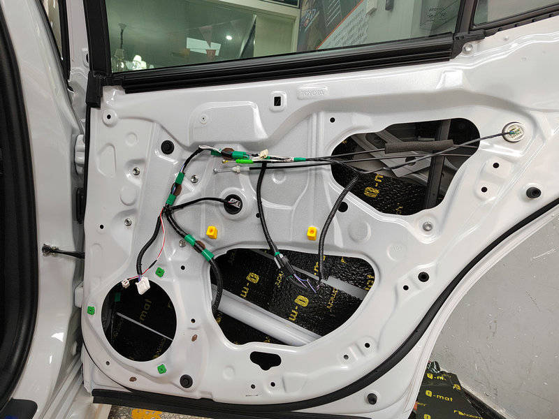 逐步向音乐发烧程度迈进！怀化丰田凯美瑞升级诗芬尼S65三分频，歌航GDT68 DSP_搜狐汽车_搜狐网