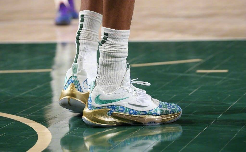 1月9日NBA球鞋上脚，AJ36、科比4-搜狐大视野-搜狐新闻