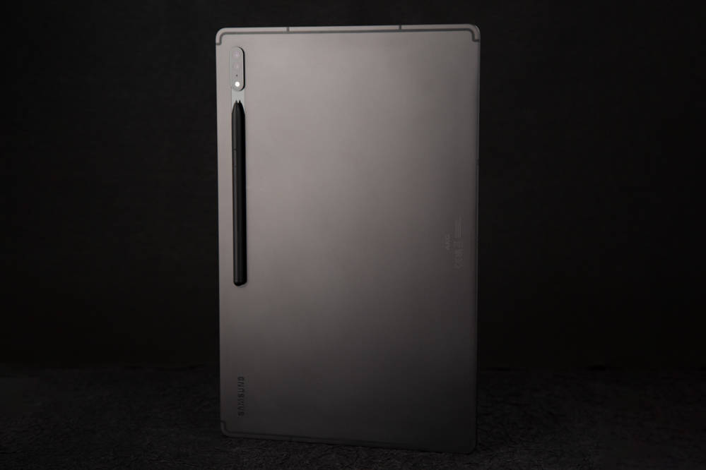 轻松干翻iPad Pro？三星Tab S8 Ultra图赏-搜狐大视野-搜狐新闻