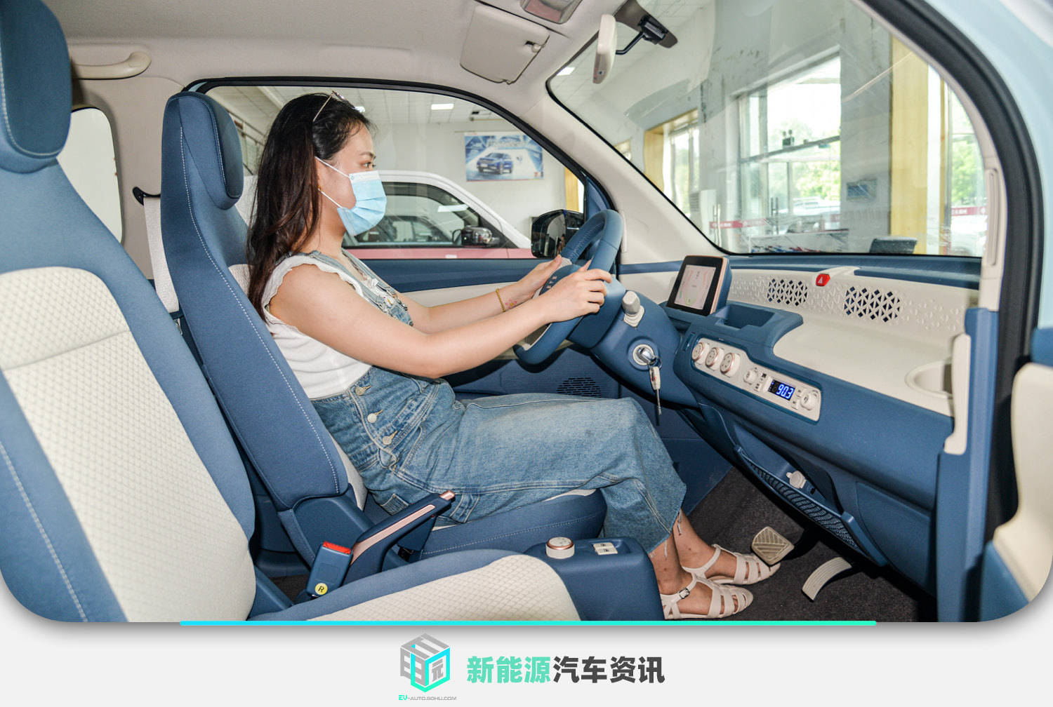 风光MINIEV糖果款正式上市 售价为3.96-5.56万元/现已到店_搜狐汽车_搜狐网