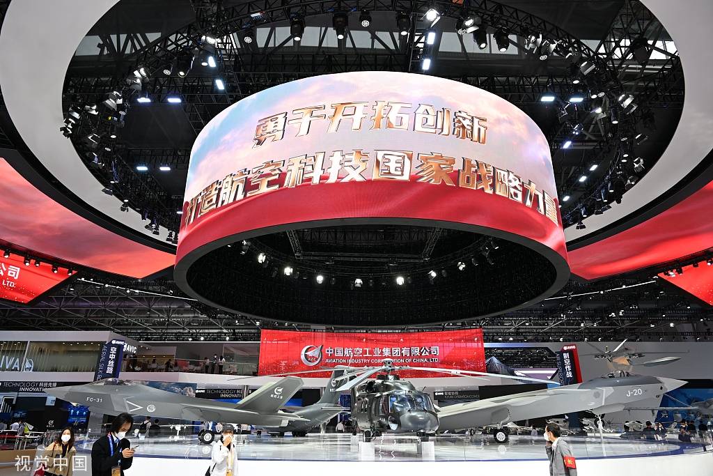 2022珠海航展开幕 八一飞行表演队为航展开场 搜狐大视野 搜狐新闻