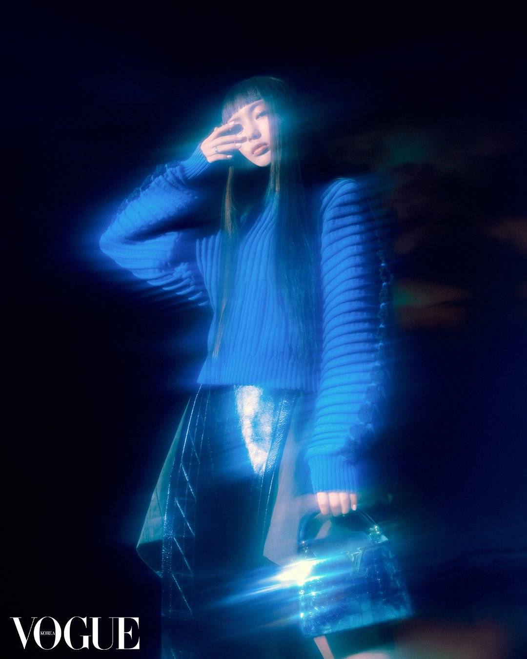 表现力超绝的少女！NewJeans成员HYEIN登《VOGUE》-搜狐大视野-搜狐新闻