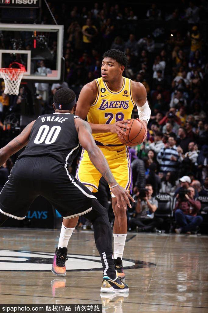 组图:篮网胜湖人 渡边八村塁上演日本德比战-搜狐大视野-搜狐新闻