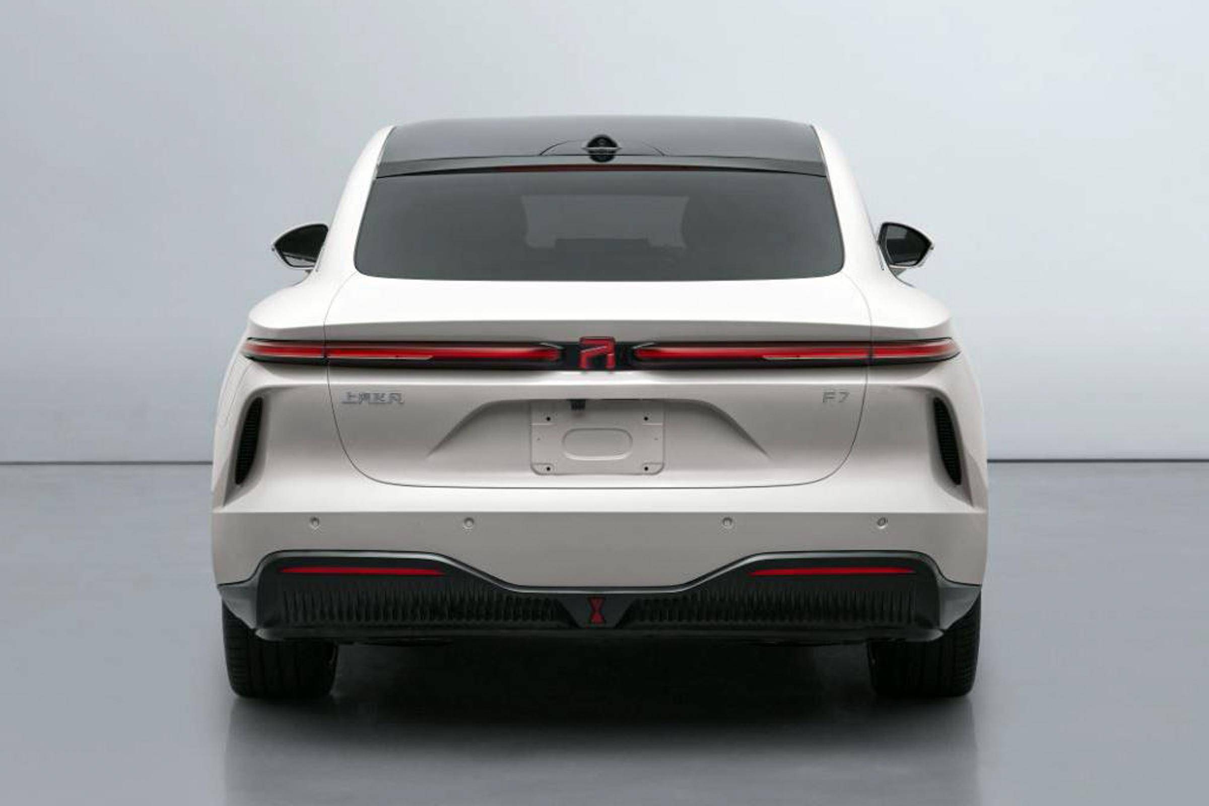 与比亚迪汉EV同级，飞凡F7正式亮相，预售价28-35万元_搜狐汽车_搜狐网