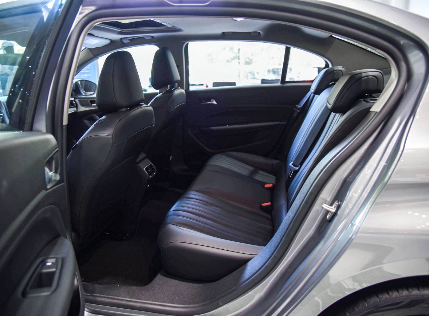 22款标致408 1.6T 追光版性价比如何？具体分析后，你就明白了_搜狐汽车_搜狐网