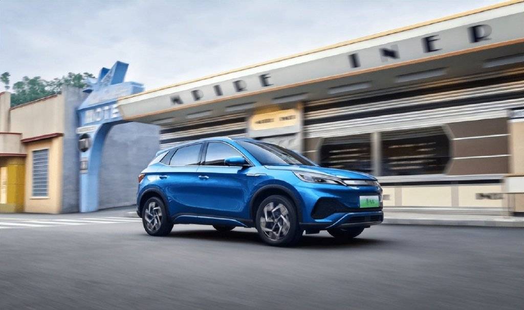 新能源SUV怎么选？这三款颜值高、高性价比，只要15W！_搜狐汽车_搜狐网