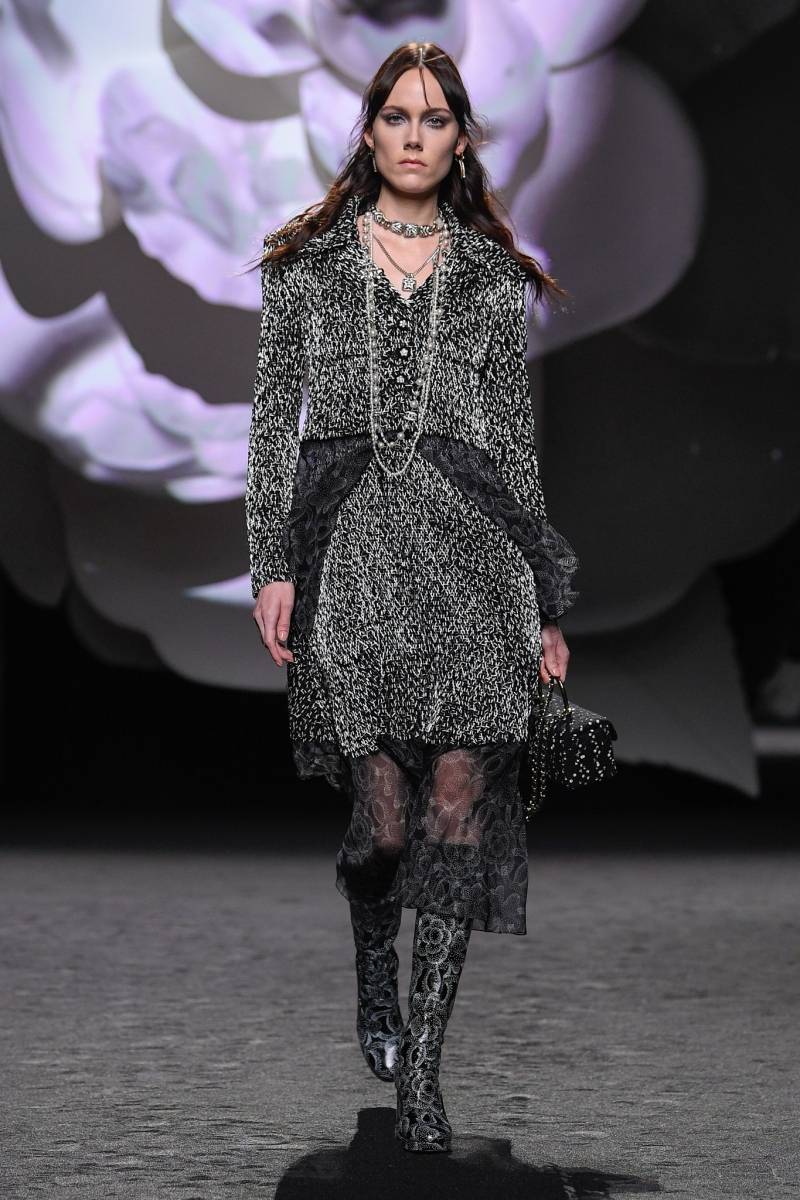 Chanel FALL 2023 READY-TO-WEAR-搜狐大视野-搜狐新闻