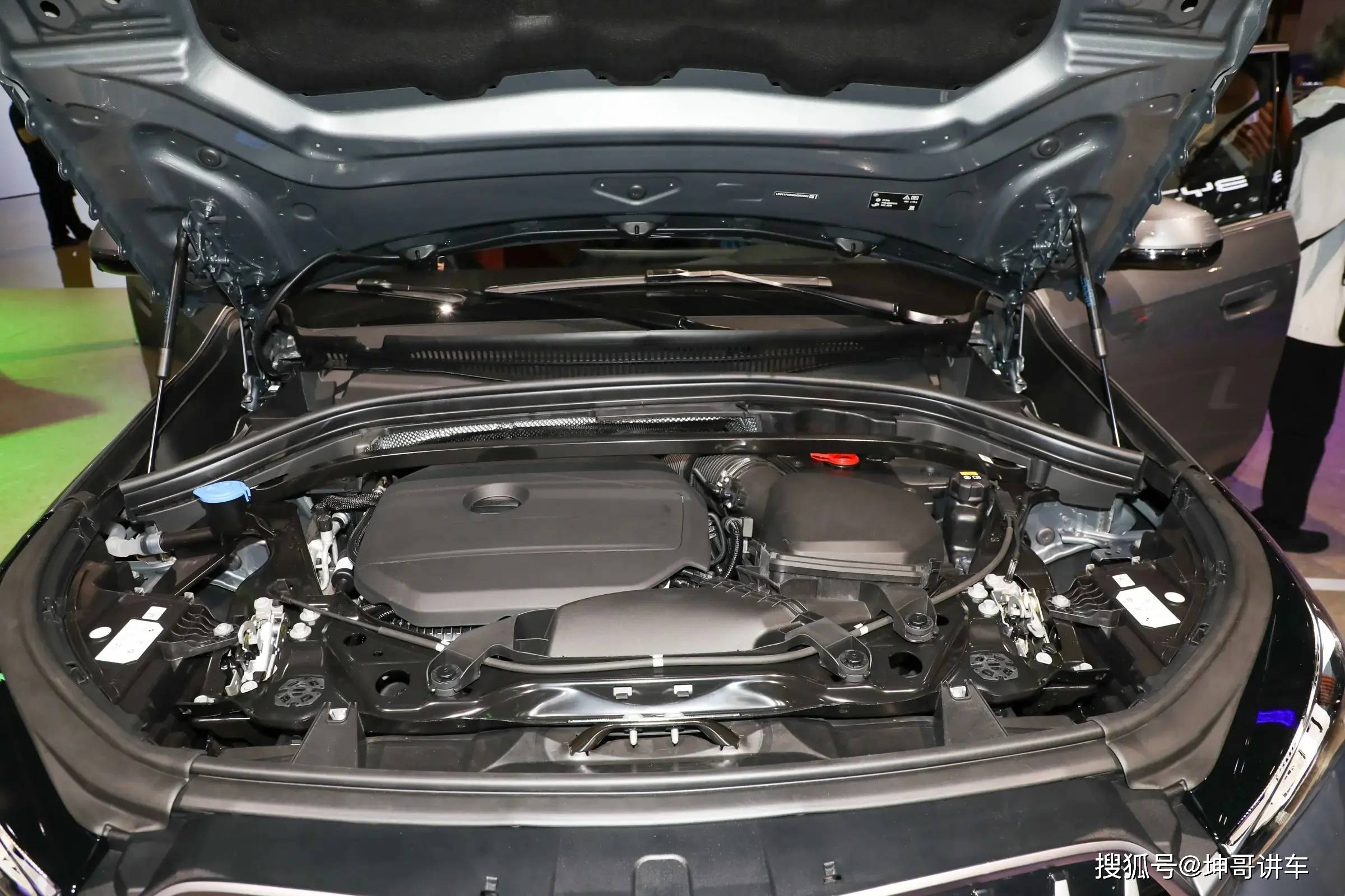 全新宝马X1上市，1.5T/2.0T+7DCT，28.89-34.99万_搜狐汽车_搜狐网