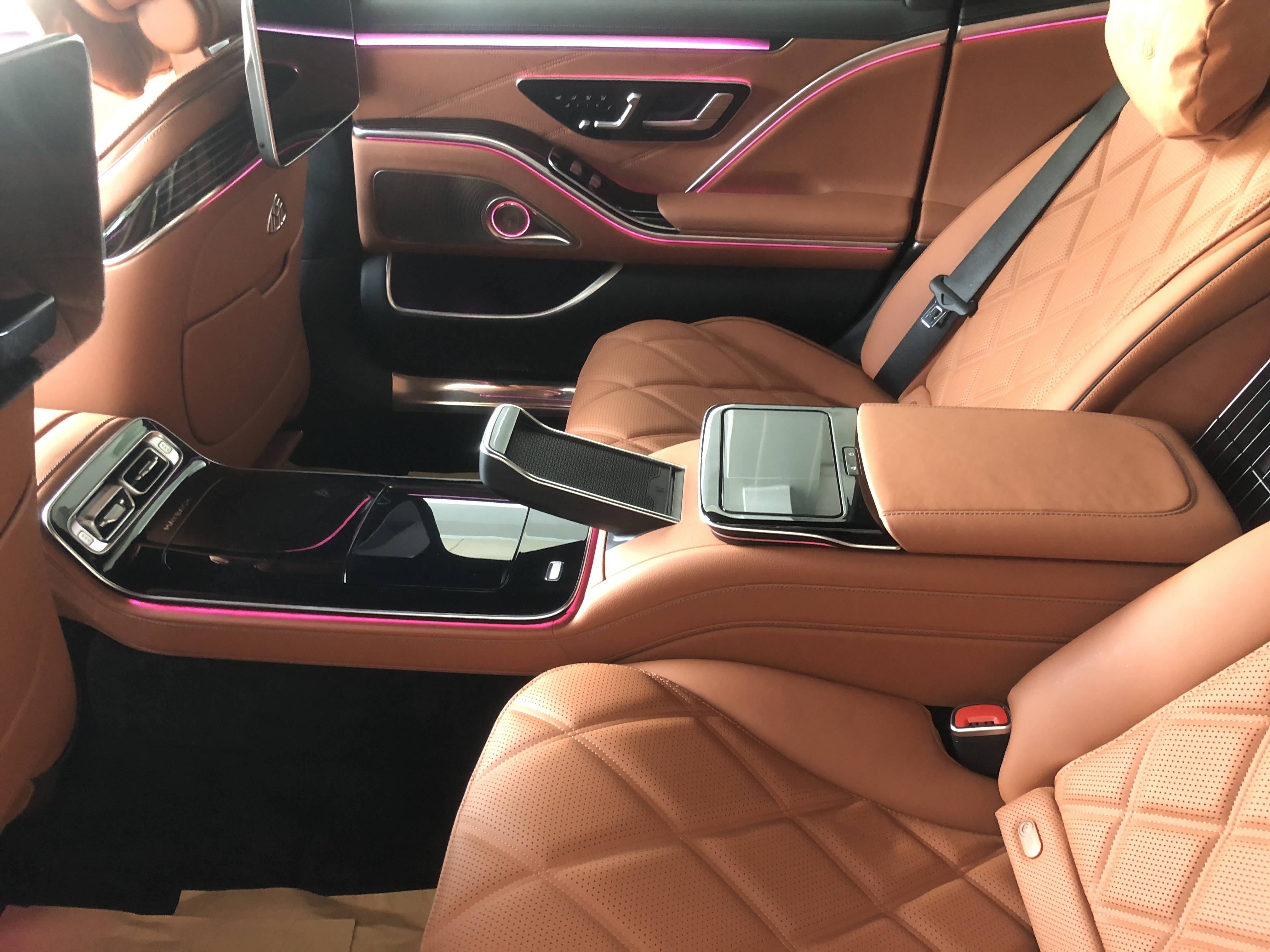 2023新款迈巴赫S480升级行政四座 拉近和S680配置的差距_搜狐汽车_搜狐网