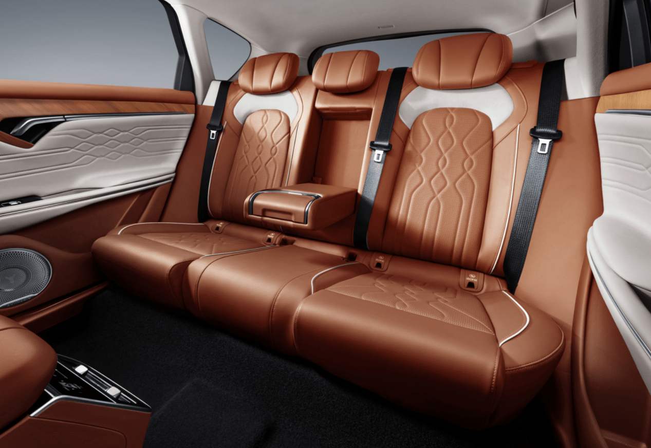 35%销量来自BBA置换，新岚图FREE的大招，理想L7能否接住？_搜狐汽车_搜狐网