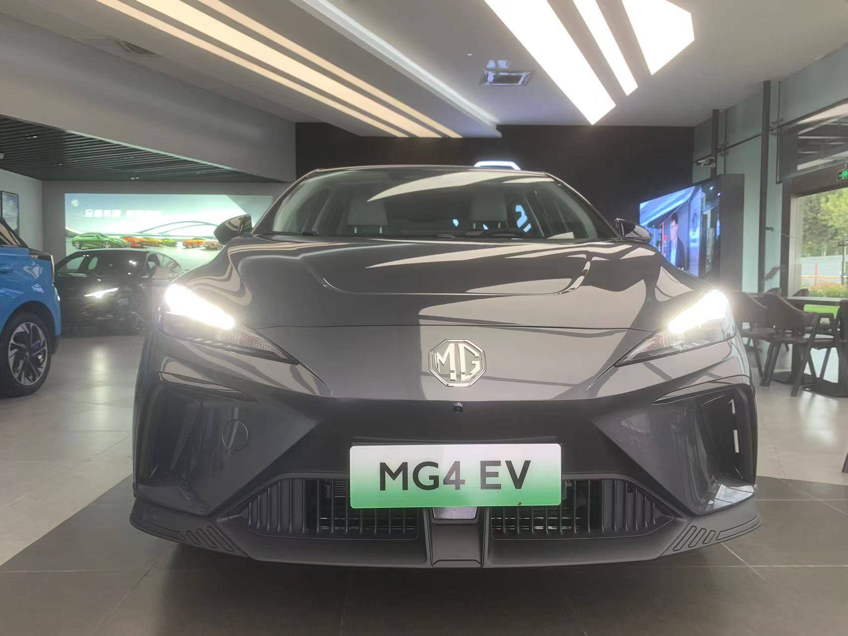 欧洲销冠的中国电车，实拍MG EV出海冠军版_搜狐汽车_搜狐网