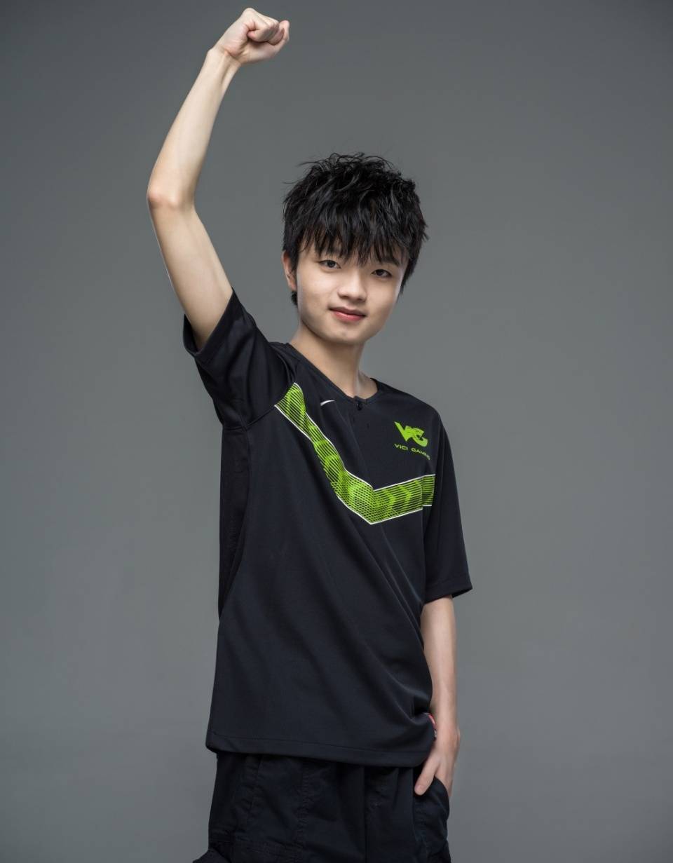 VG空ban引争议，这波解说观众在第五层，Iboy告诉你他在第一层_选手