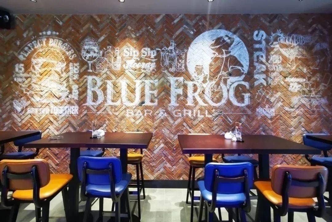 [bluefrog蓝蛙]全国17店通用|火爆魔都17年的西餐厅携钜惠套餐强势回归！198元抢门市价374元的双人套餐！_汉堡