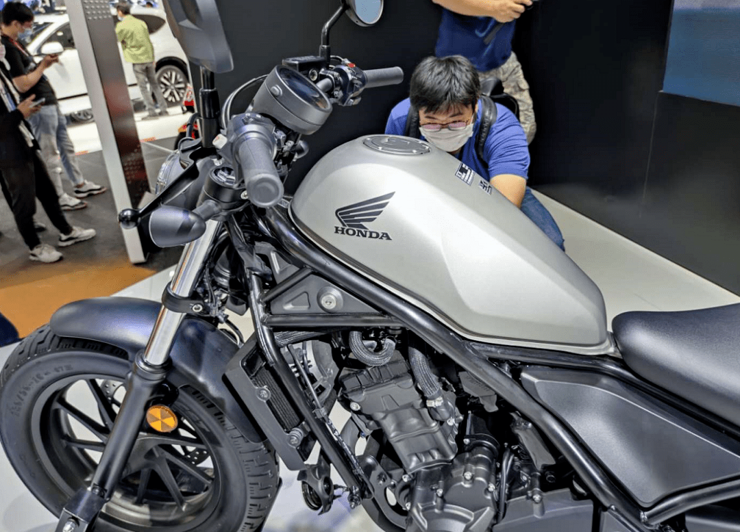 北京车展Honda正式亮相CM300和NSS350，将在全新Honda Wing中排店销售！_搜狐汽车_搜狐网