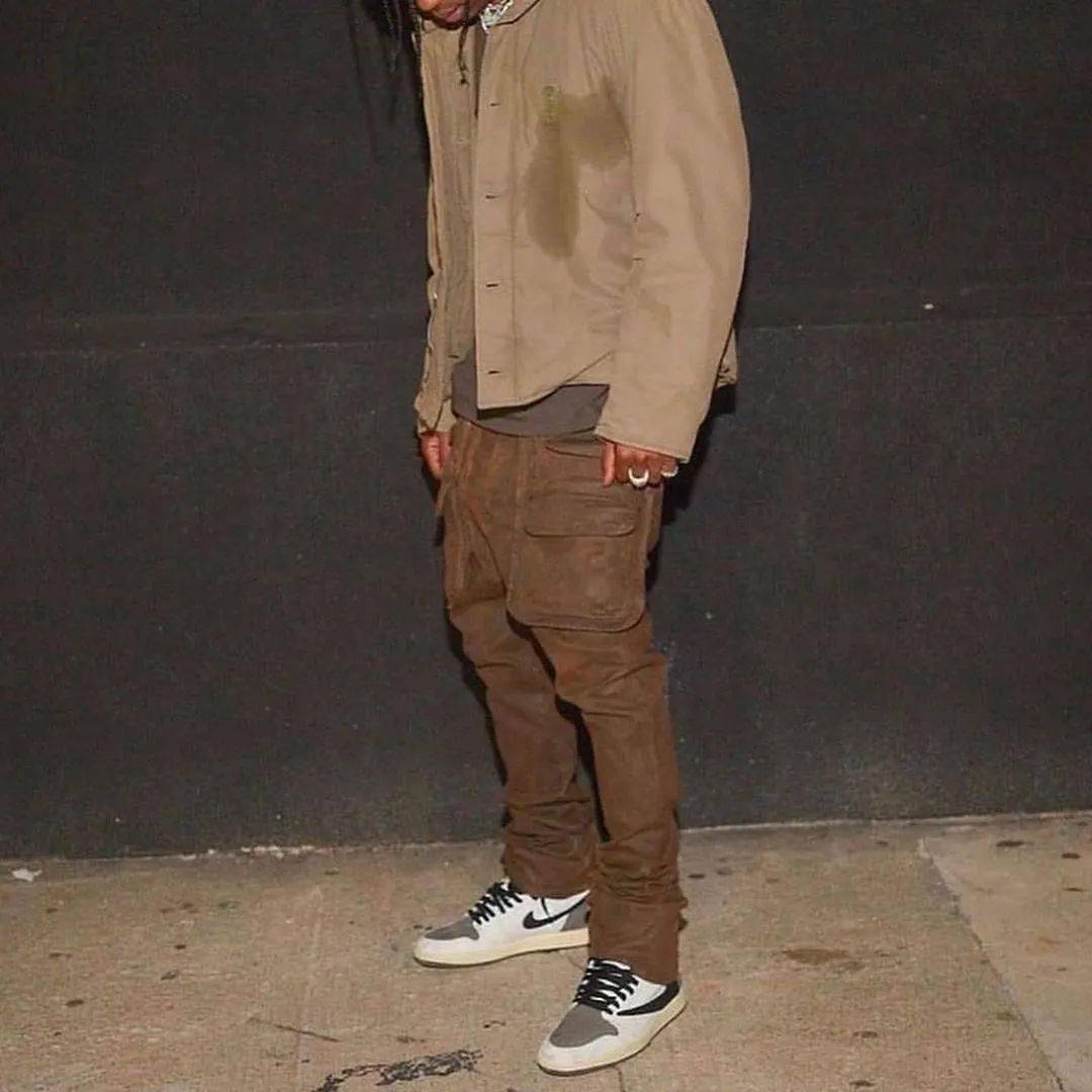 天价预警！Travis Scott x 耐克Dunk x 索尼PS5三方联名"倒勾"曝光发售！_Nike