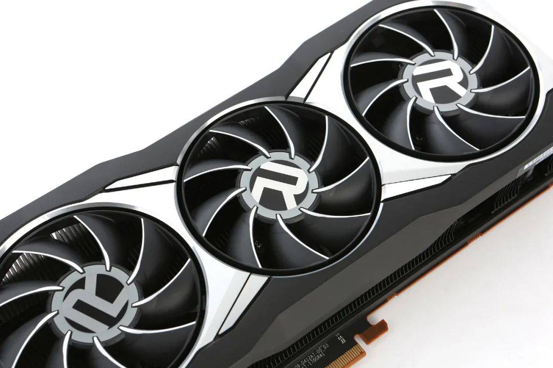 进军顶级显卡市场，AMD Radeon RX 6900XT首发评测_架构