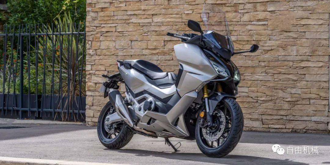 解读本田排量最大的FORZA，750cc大踏板会引进国内吗？丨视界_搜狐汽车_搜狐网