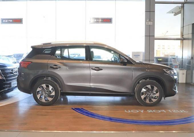 广汽传祺GS4新增车型 搭2.0T引擎，推四驱版_搜狐汽车_搜狐网