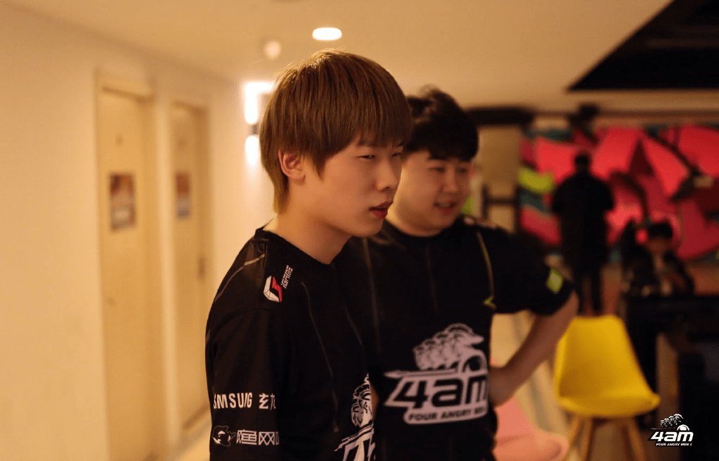 4AM捡到宝了，春季赛112开启炸鱼模式，淘汰比第二名多十个_比赛