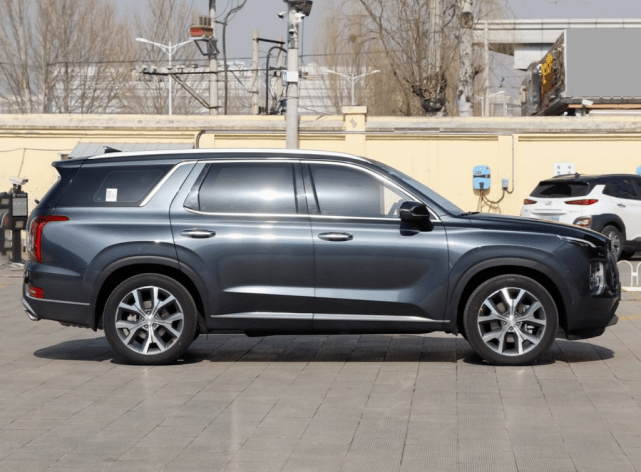 帕里斯帝成为30万以内唯一满足国六，3.5LV6，纯进口，完胜帕杰罗的中大型SUV_搜狐汽车_搜狐网