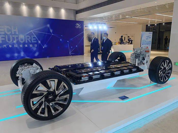 正式启动Ultium平台，上汽通用与武汉签约战略合作协议_搜狐汽车_搜狐网