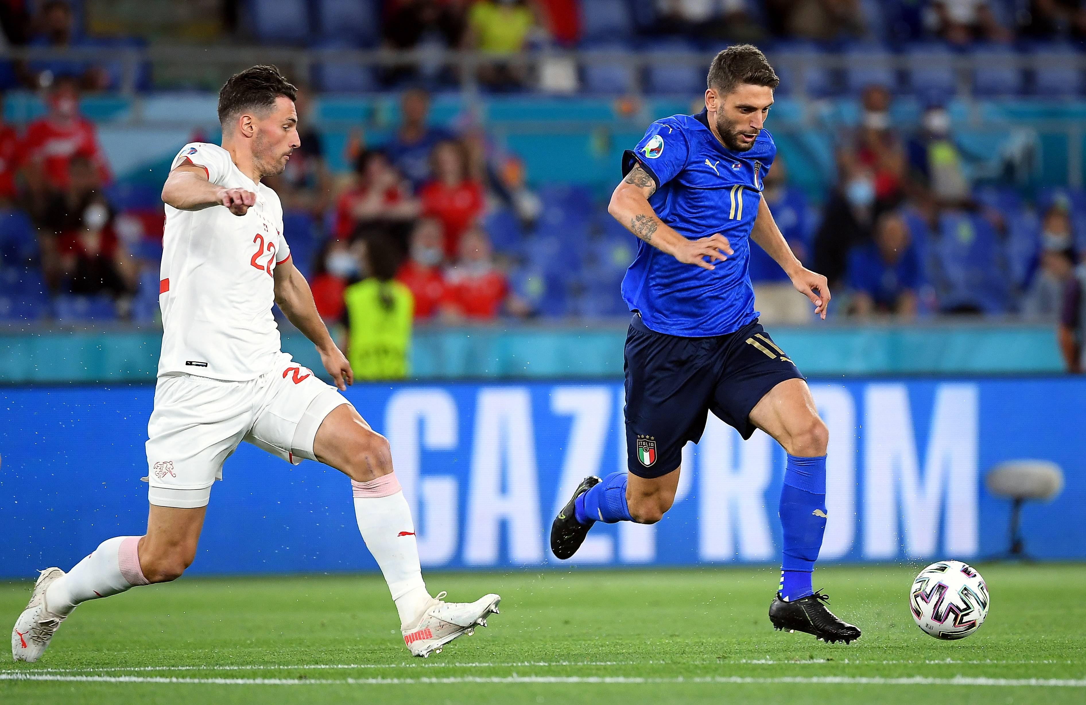 足球——欧锦赛：意大利胜瑞士_球员