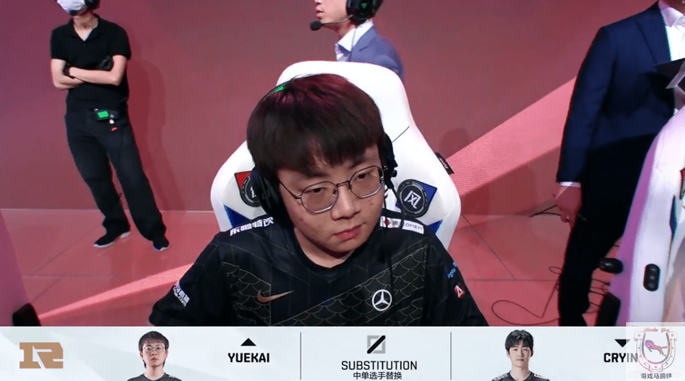 RNG新人中单首秀单杀送V5十连败！Cryin要稳坐替补席了？_Yuekai
