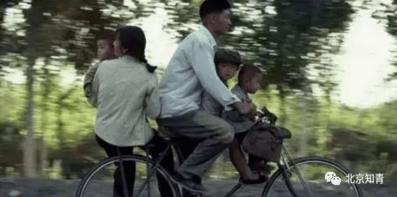 50后、60后的青年，70后、80后的童年，90后的……都在这里了！_小孩子