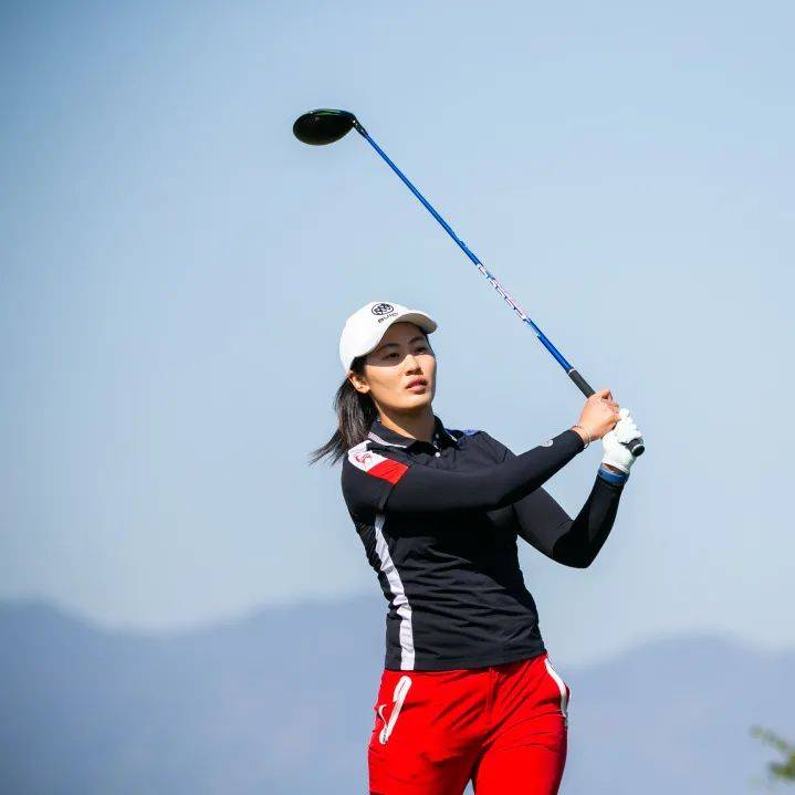 周一新闻 | 林希妤全运会后重返LPGA 席琳-波蒂尔战胜世界第二_女子