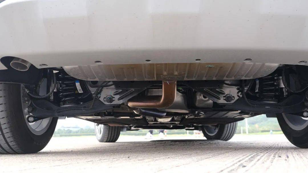 全新1.5T+9AT，210马力同级最猛，操控有意外惊喜，开过才知道！_搜狐汽车_搜狐网